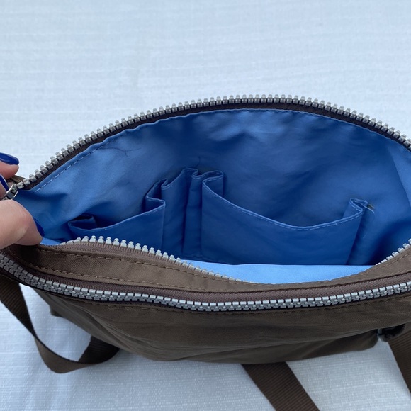 Baggallini | Bags | Baggallini Taupe Double Vision Zipper Crossbody Bag ...